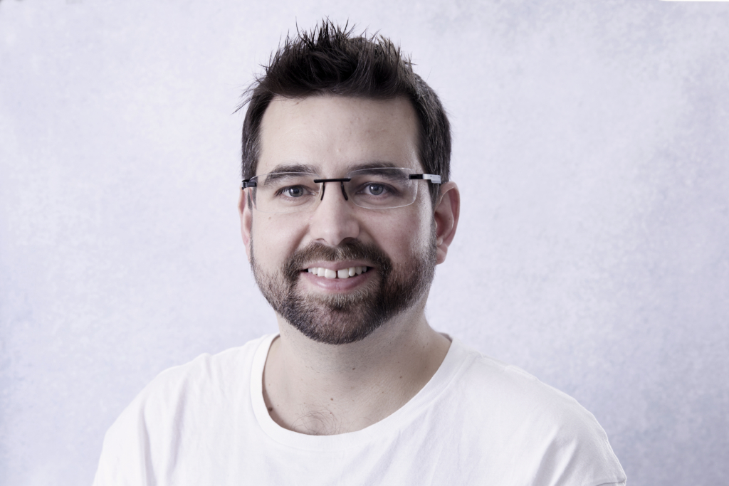 Interview with Graeme Watkins, CEO of Valutrades — Fxonline.AI